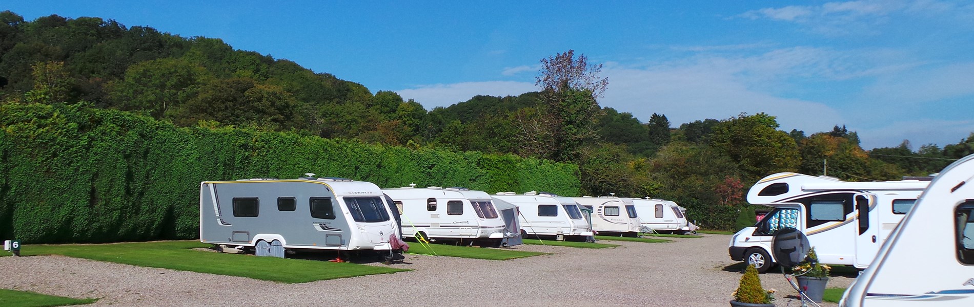 Caravan Parks - The Maidenhead Inn